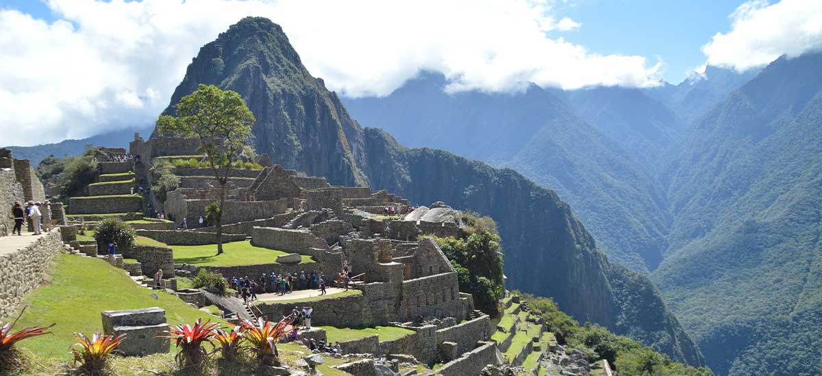 Travel itinerary to Peru 18 days in : Machu Picchu Cusco Lima Amazon ...